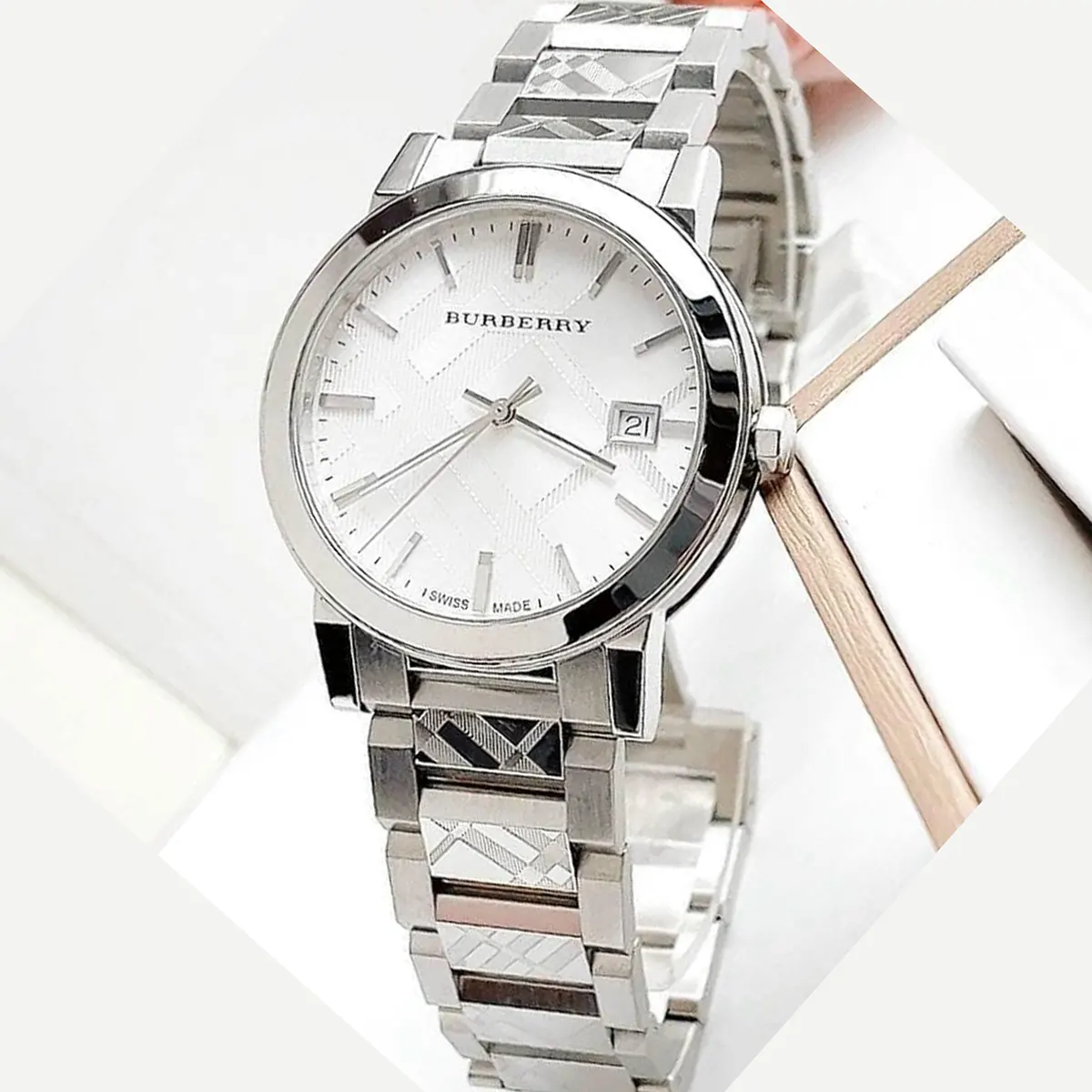 Đồng Hồ Nữ Burberry Limited BU9233